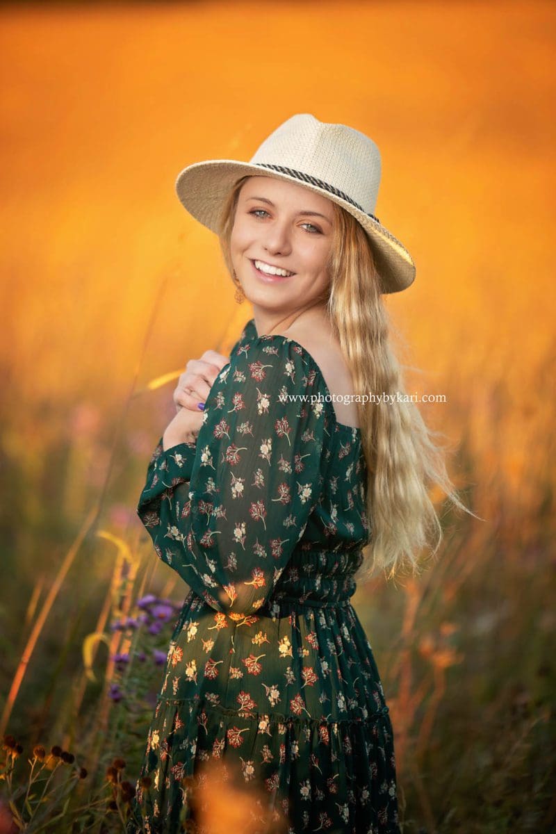 Senior Portrait Session{MN Senior Photographer} - Photography By Kari ...